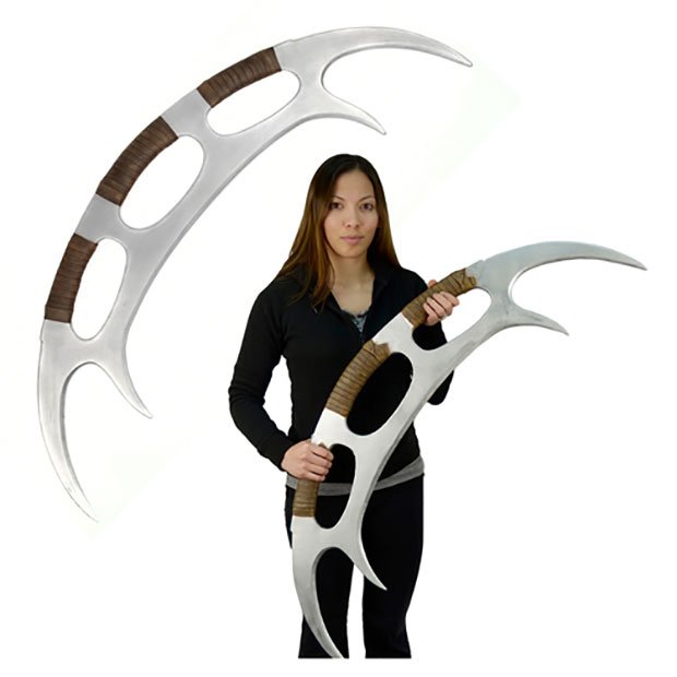 What is the name of the Klingon curve blade? – Help Center
